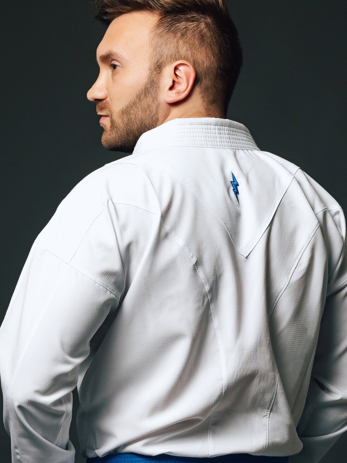 Kimono Karate Zanshin Adulto Force Microfibra Kumite